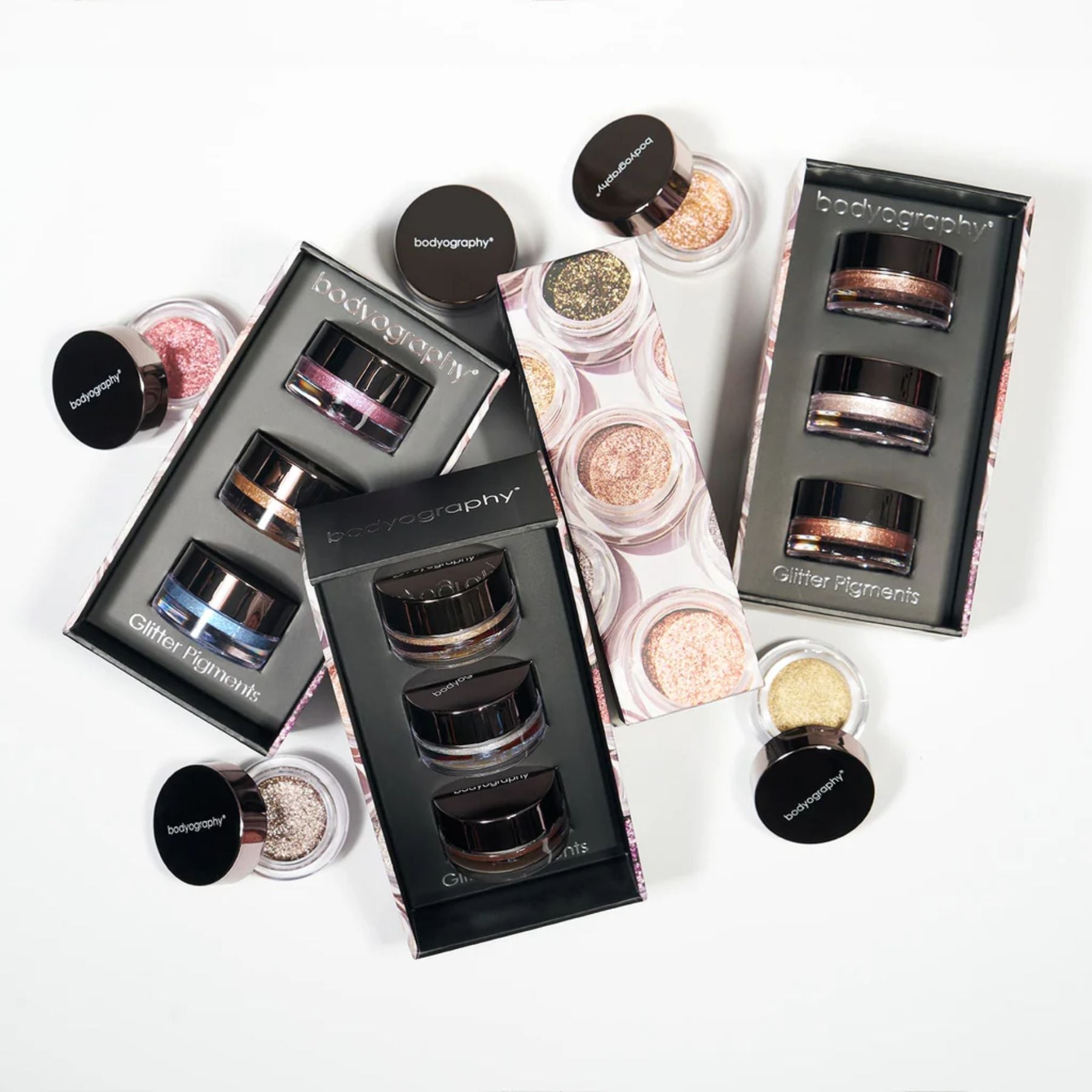 CHRISTMAS GIFT SETS – Guru Makeup Emporium